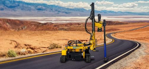 High-quality pile driving rigs MGI Tonker 830 and MGI Stradale